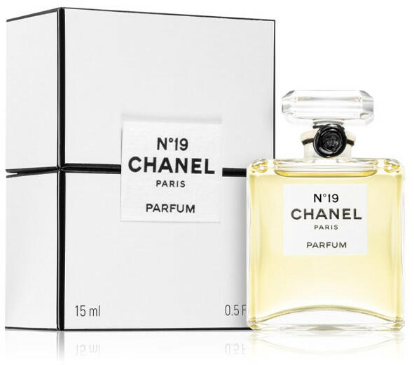 CHANEL No.19 Extrait de Parfum 15 ml Preturi CHANEL No.19 Extrait de Parfum 15 ml Magazine