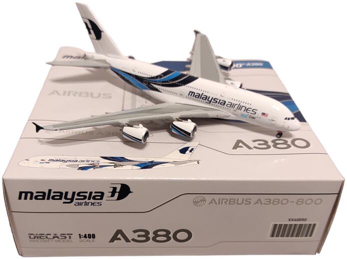 Vásárlás: Airbus A380 Malaysia Airlines "100 th A380 livery" modell 9M ...