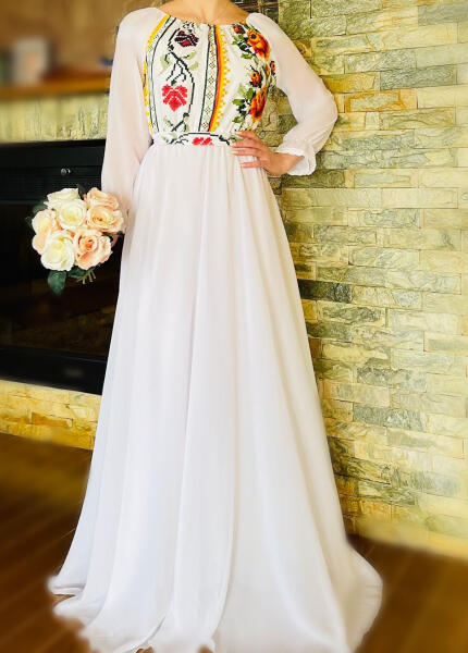 Ie traditionala Rochie eleganta lunga Maria (Rochie dama) - Preturi