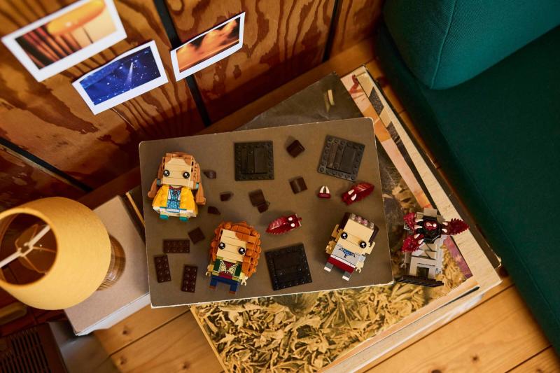 LEGO® BrickHeadz Stranger Things - Eleven, Max, Demogorgon and Holly ...