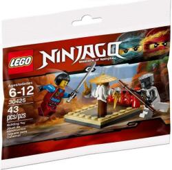 LEGO® NINJAGO® - CRU Masters' Training Grounds (30425) (LEGO) - Preturi